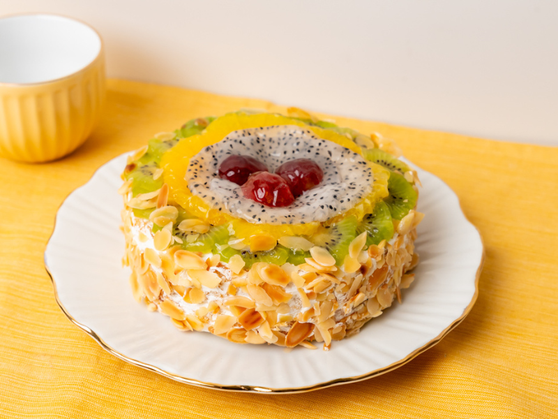 Fresh Fruit Gateaux 🟢 – Sugar & Spice